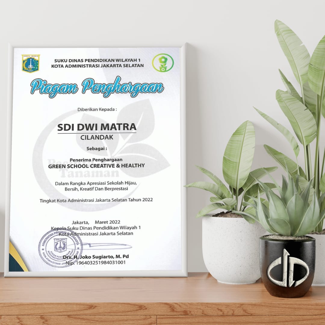SDI Dwi Matra sebagai Penerima Penghargaan GREEN SCHOOL, CREATIVE ...